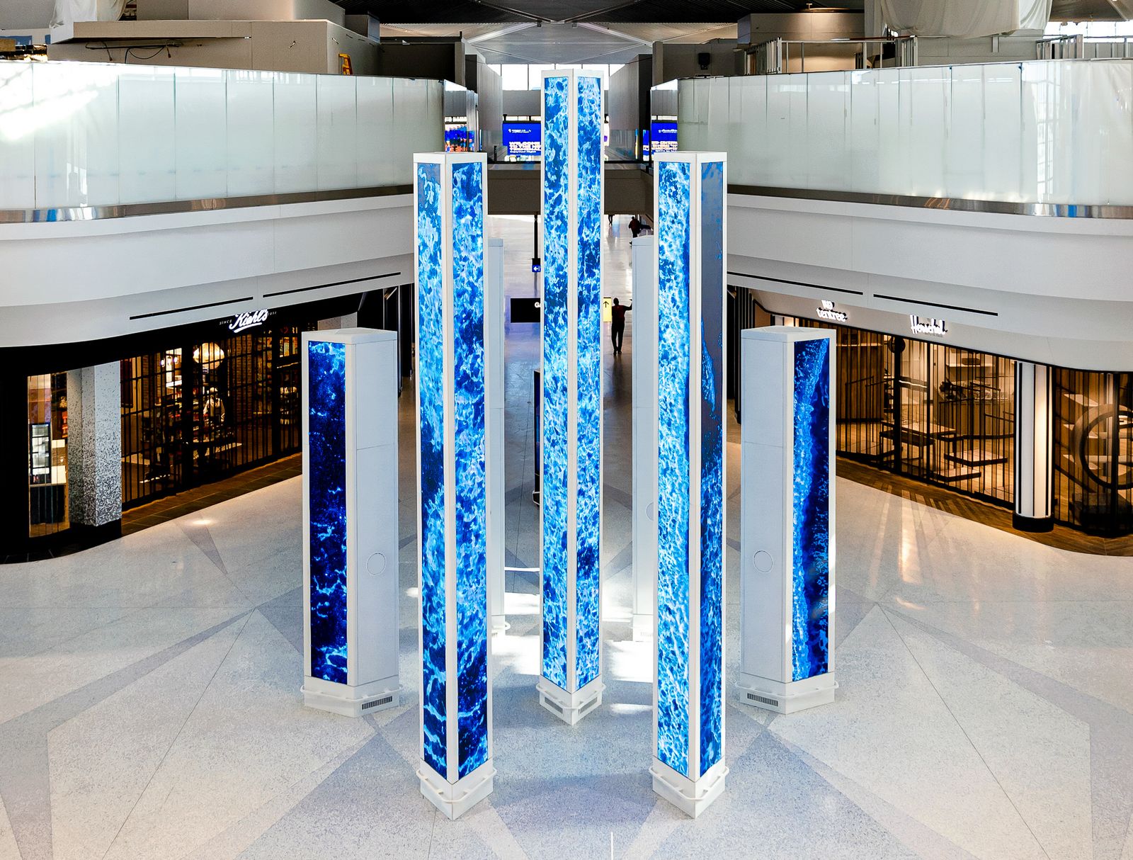 2024-09 New Terminal A at Newark Liberty International Airport Unveils ...